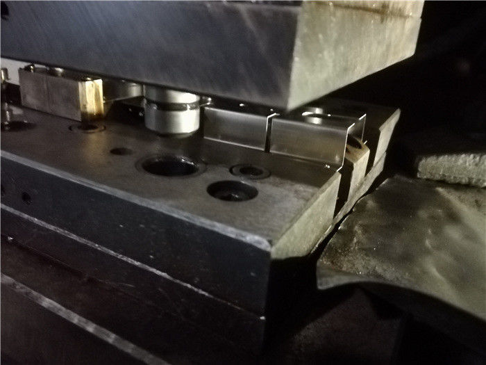 Anti Corrosion Metal Stamping Dies / Custom Metal Punch Die 25 Ton ...