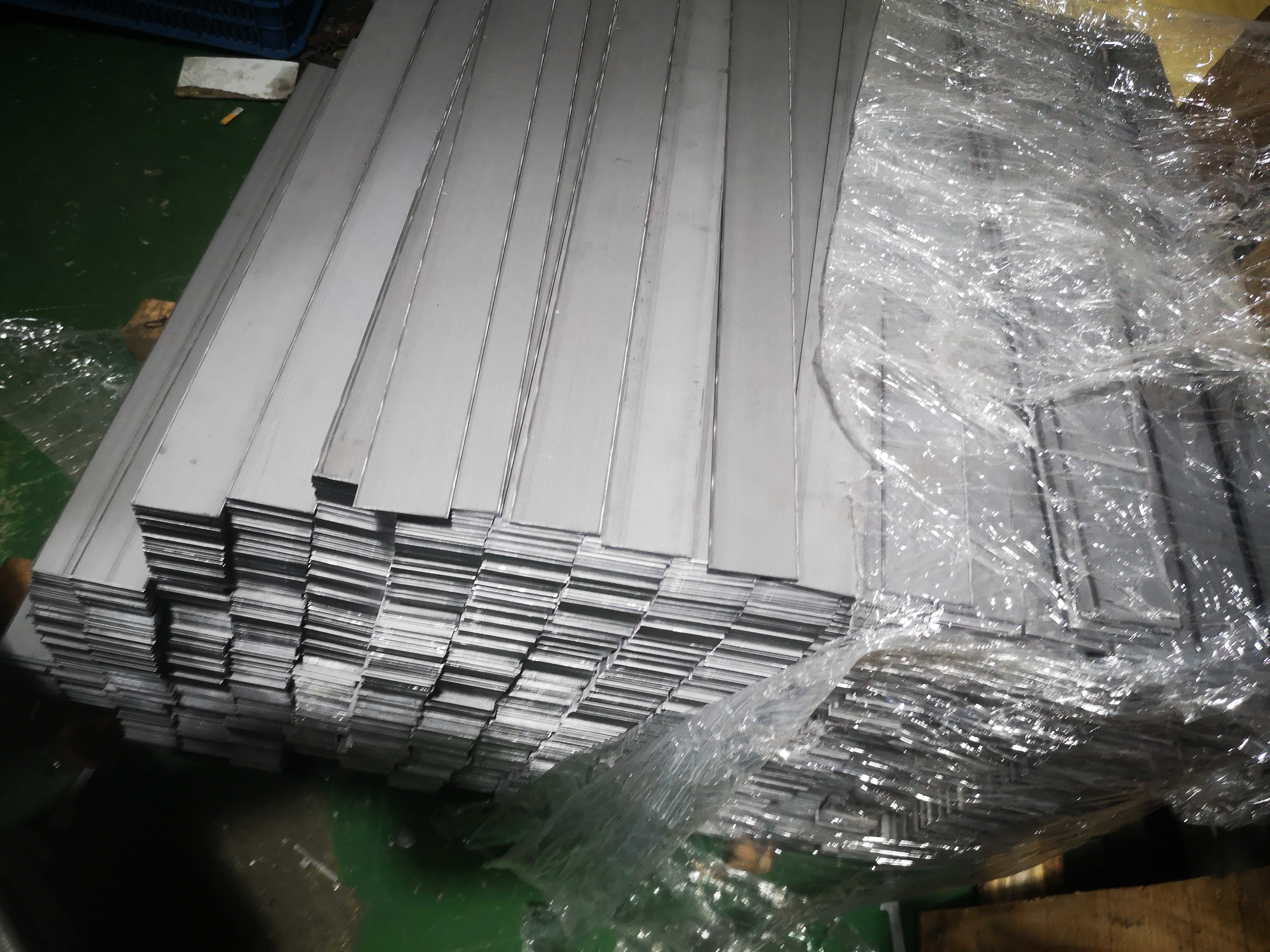 High Precision Progressive Stamping Die | Sheet Metal, Aluminum ...