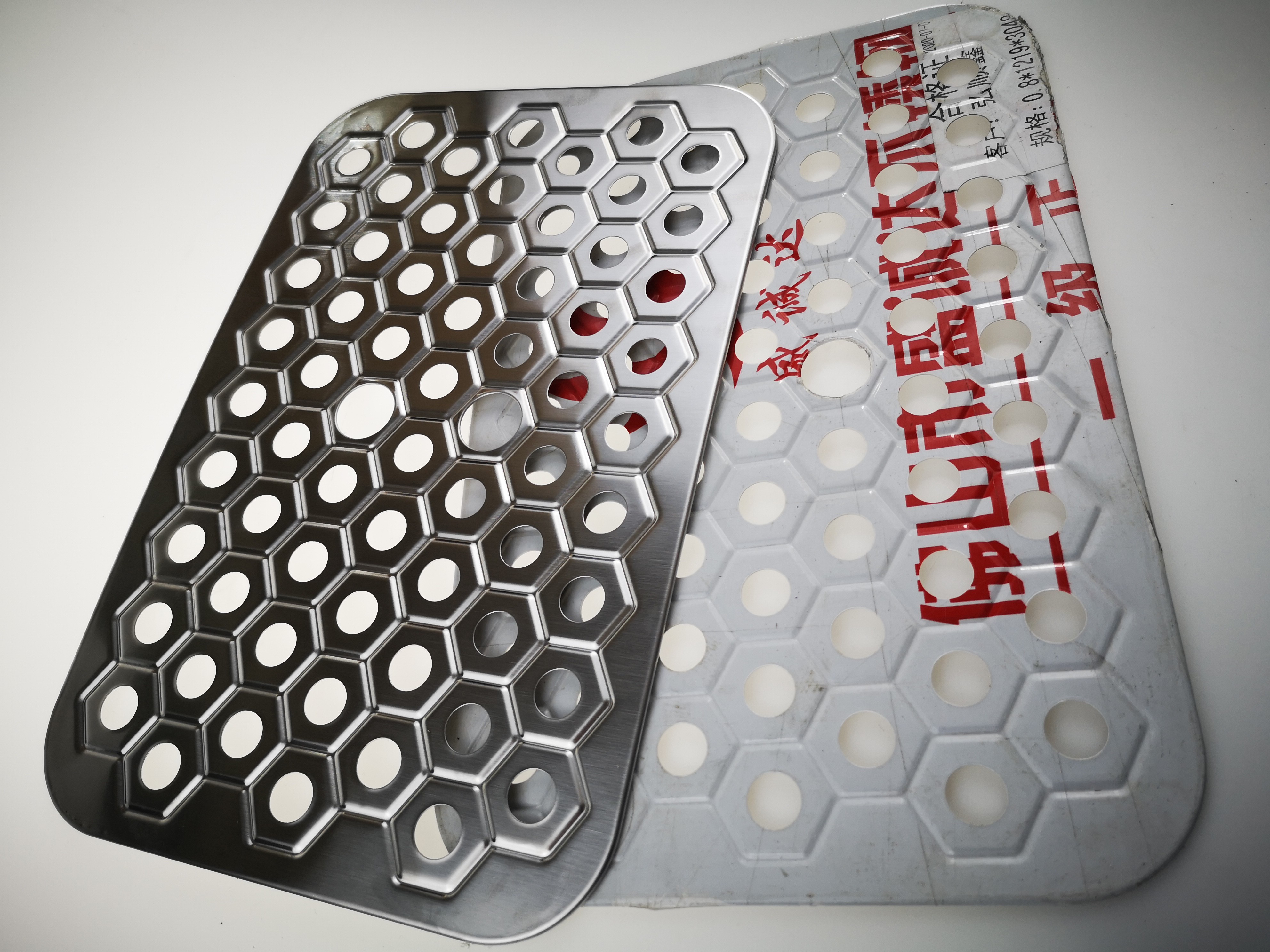 Hexagonal Perforated Metal Protective Mesh | Custom Stainless Steel ...